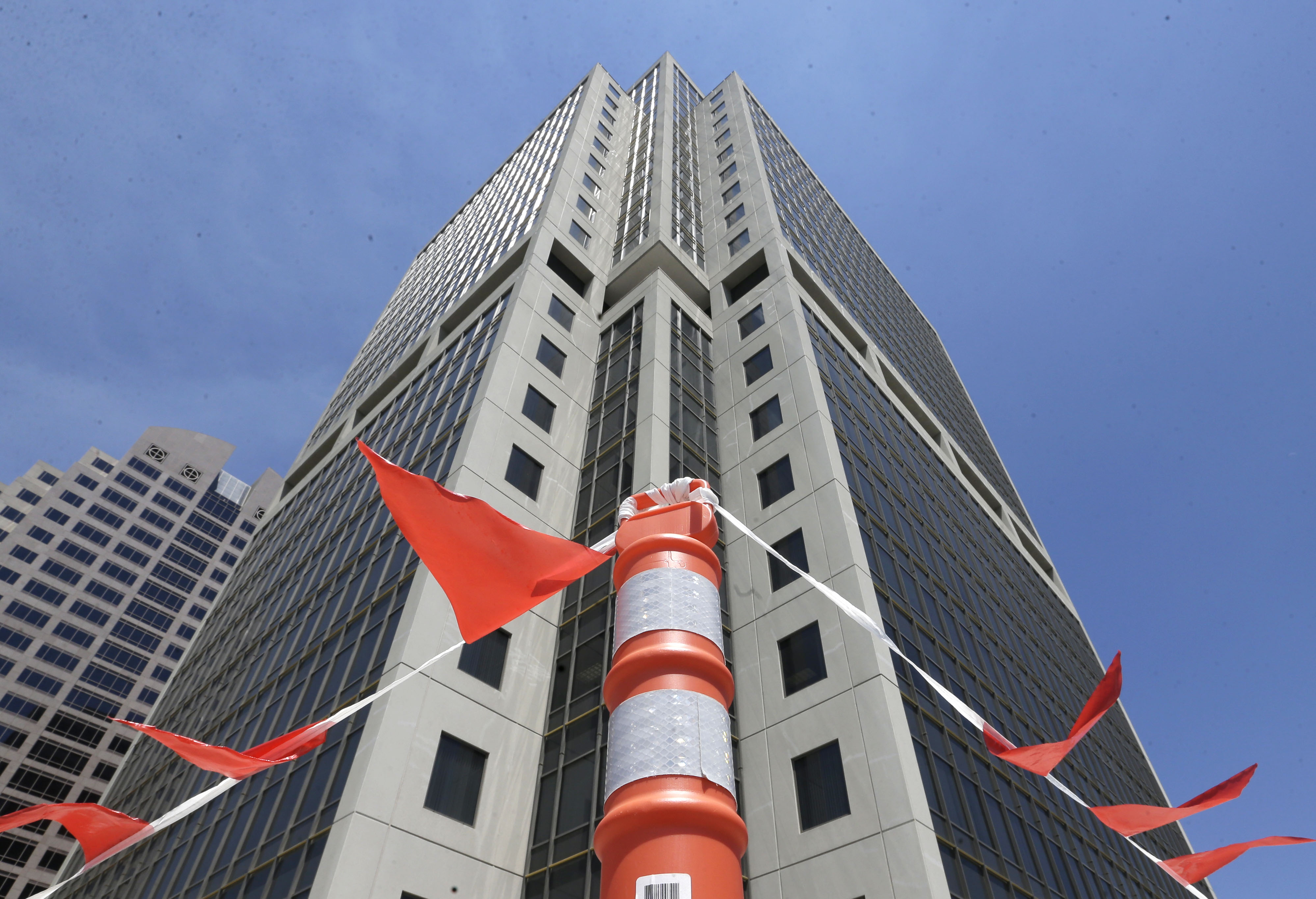 BOE headquarters: Falling plaster, shattered glass, even bats - Capitol ...